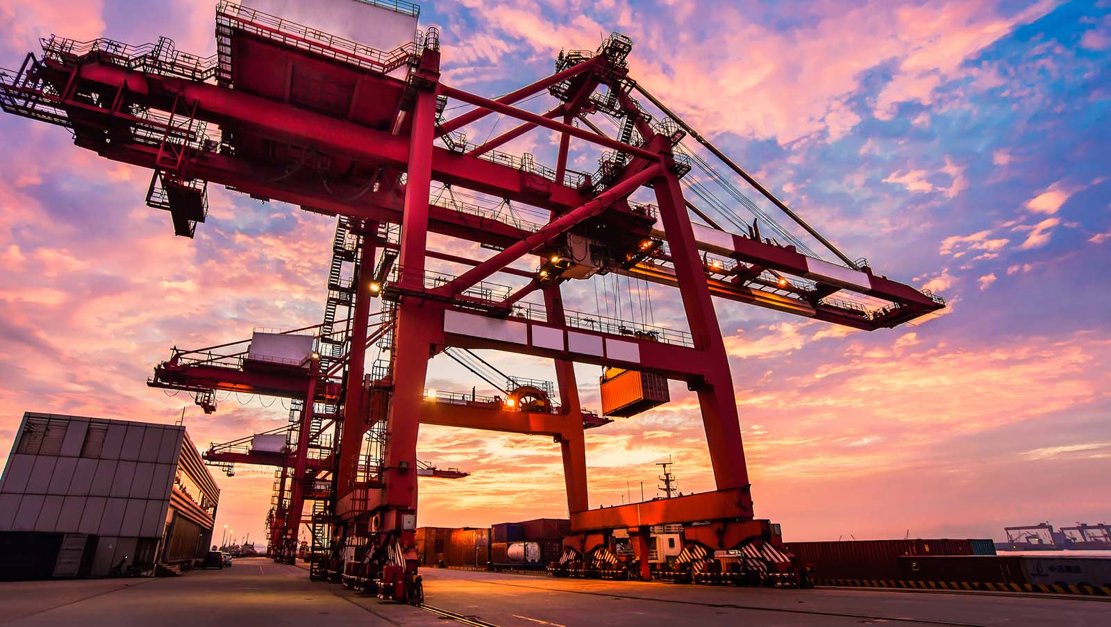 Cranes & Industry - Trebu